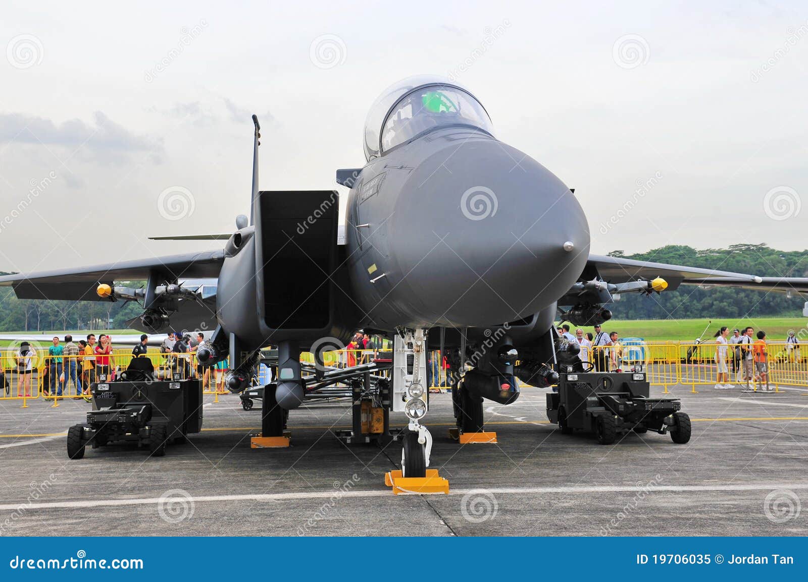 RSAF F-15SG Strike Eagle on Display Editorial Image - Image of open ...