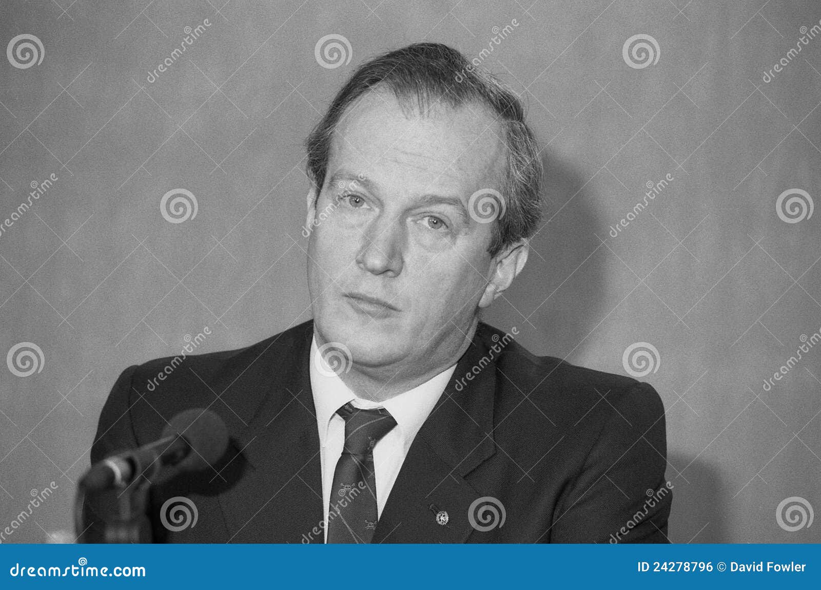 Rt.Hon. David Hunt editorial photo. Image of politics - 24278796