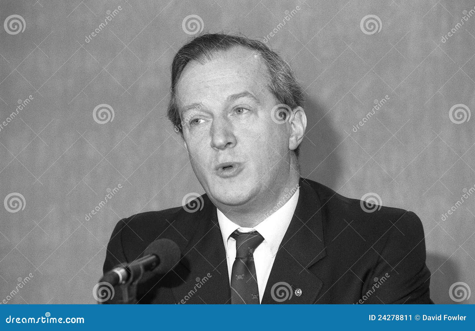 Rt.Hon. David Hunt editorial photo. Image of commons - 24278811