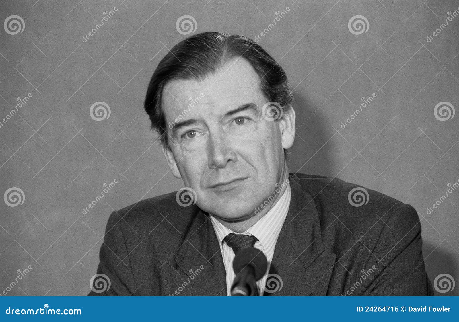 Rt.Hon editorial photo. Image of baron, privy, commons - 24264716