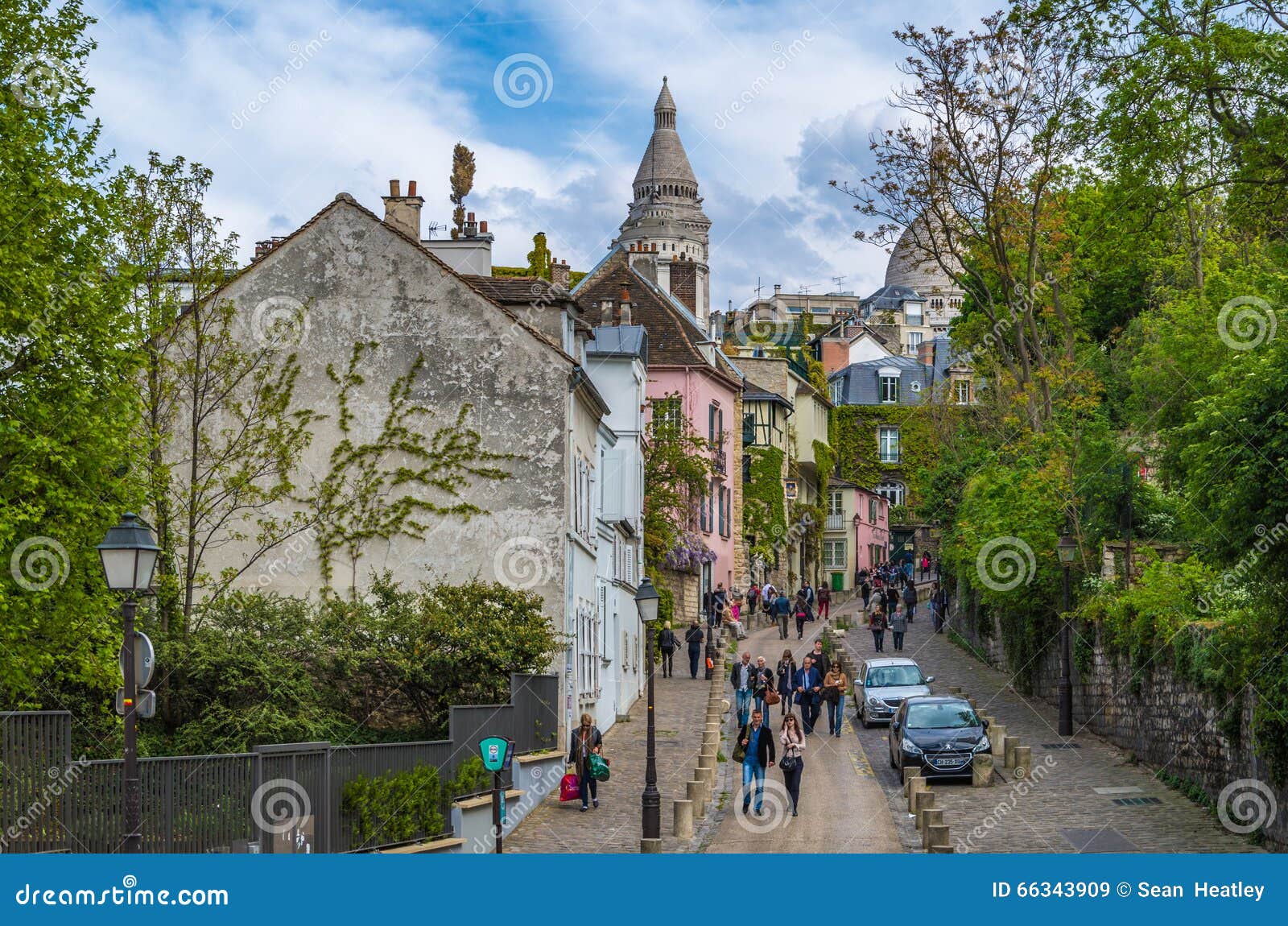 Ruas de Paris imagem de stock editorial. Imagem de incluido - 66343909