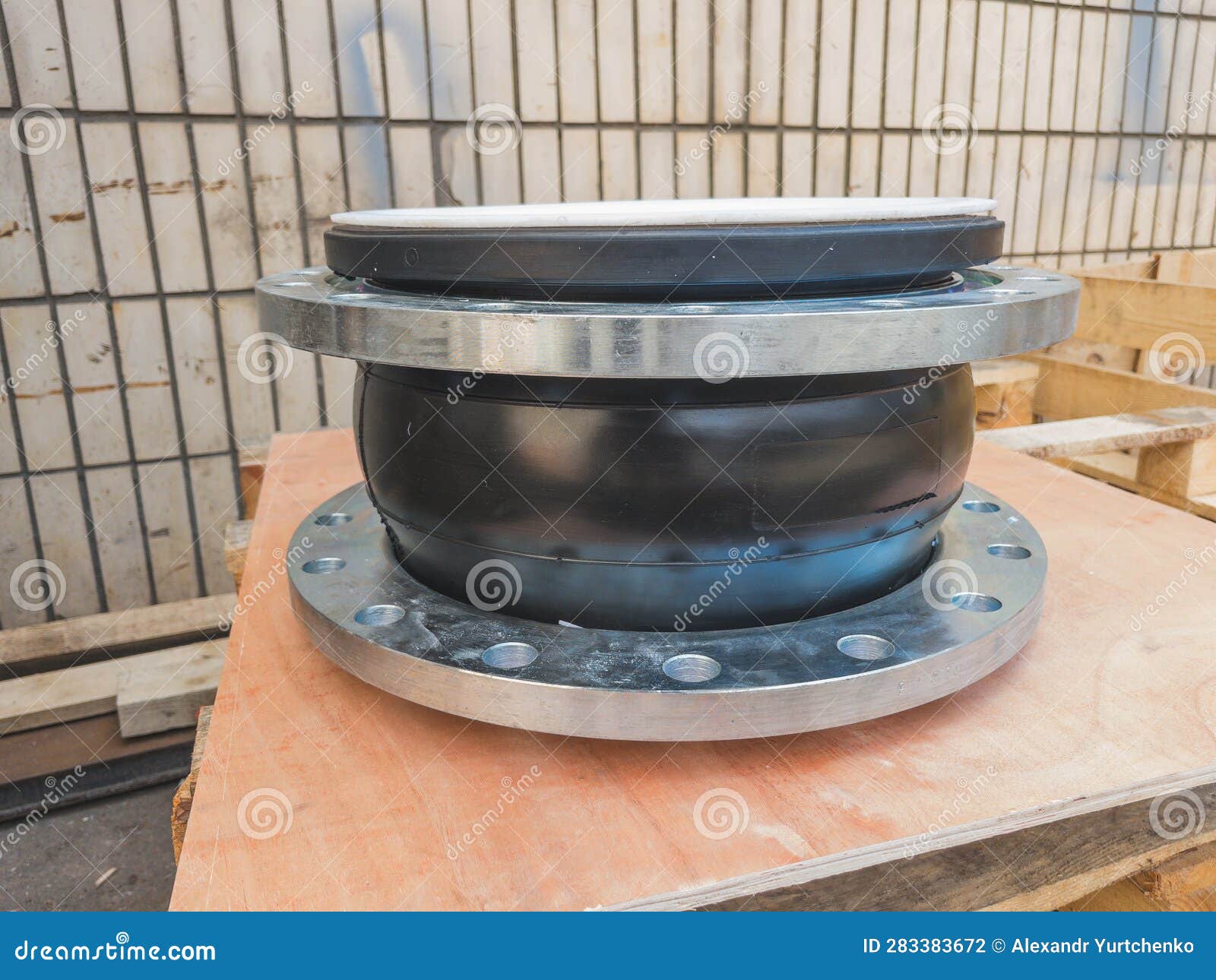 Rubber Flange Compensators With Internal Fluoroplastic Coating Stock ...