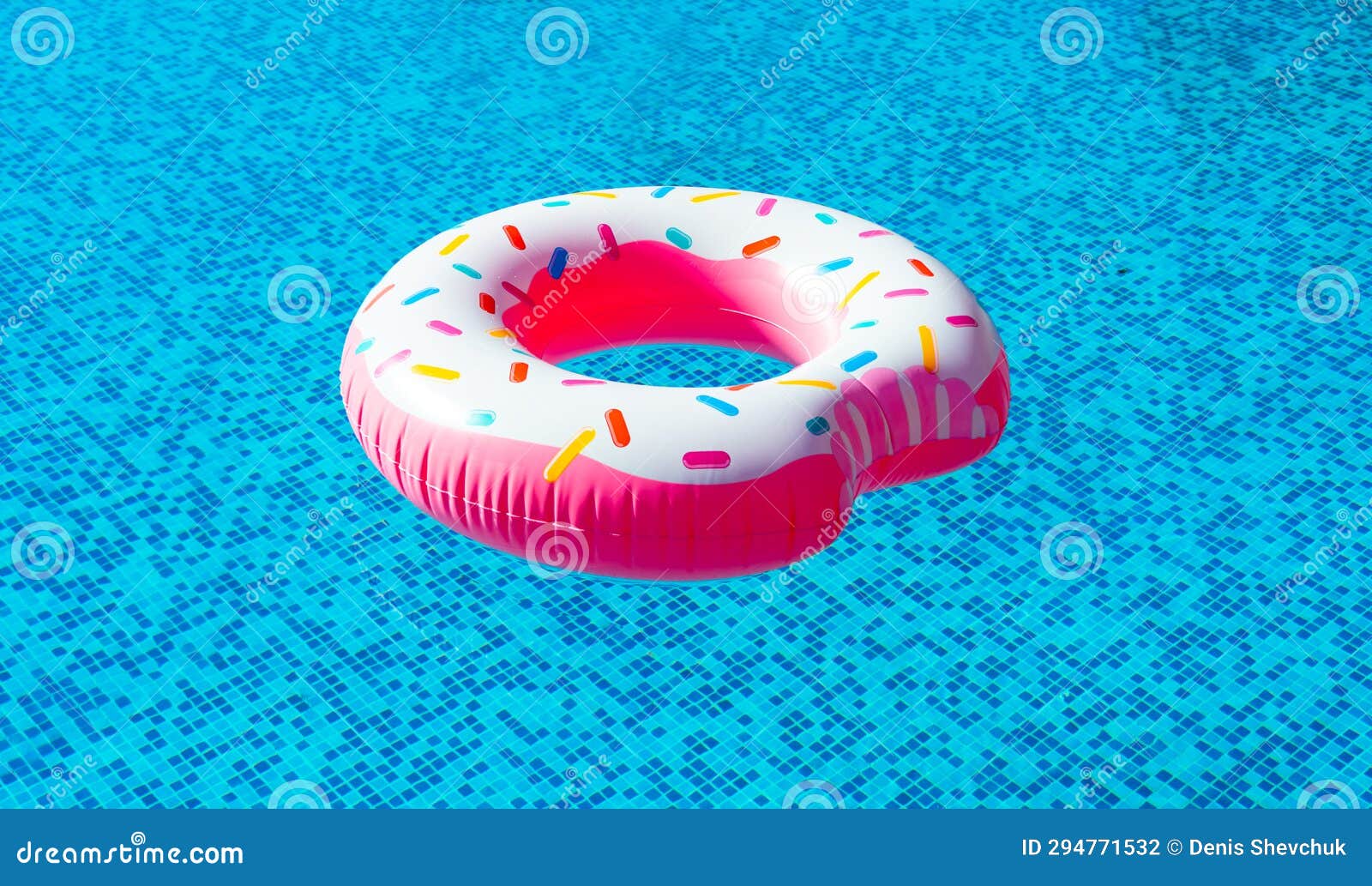 Rubber Inflatable Ring on the Surface of Clean Transparent Water Stock ...