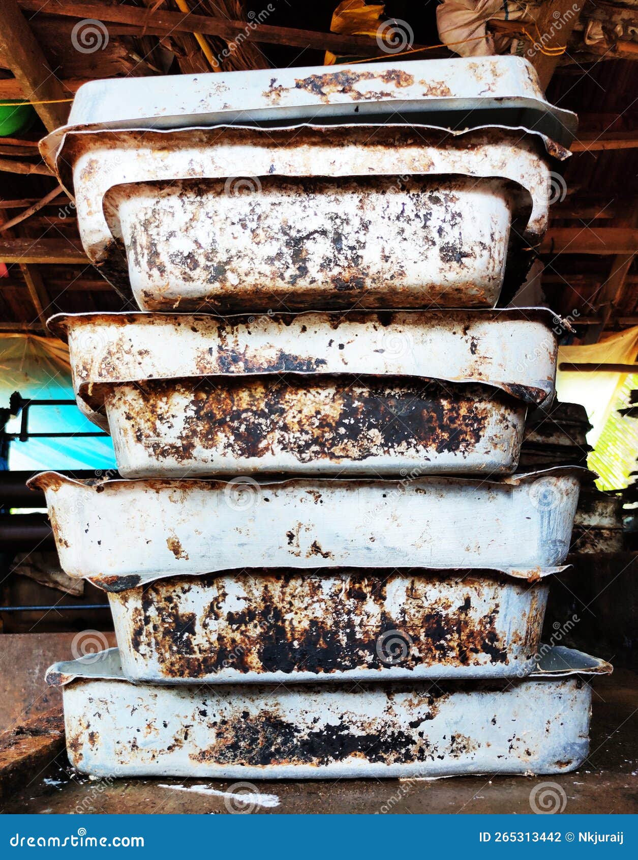 Rubber Processing Methods in Kerala Rubber Dishes Aluminium Stock Photo ...