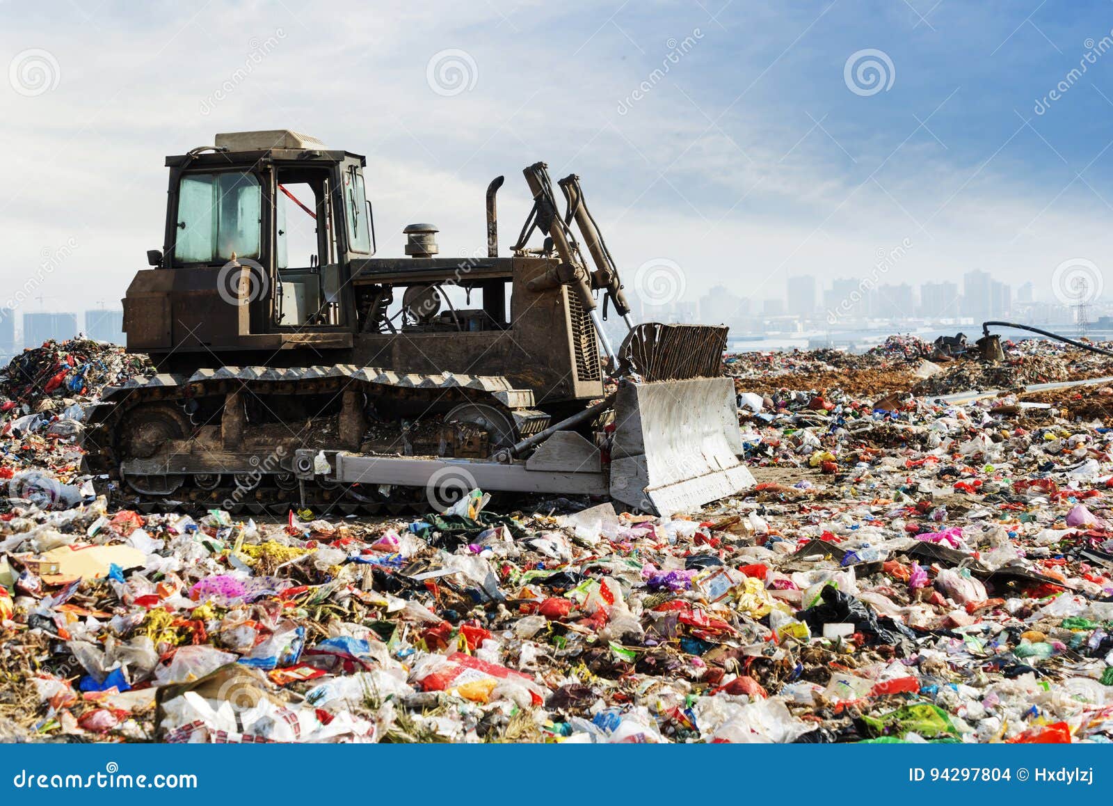 Rubbish dump editorial stock image. Image of consumerism - 94297804