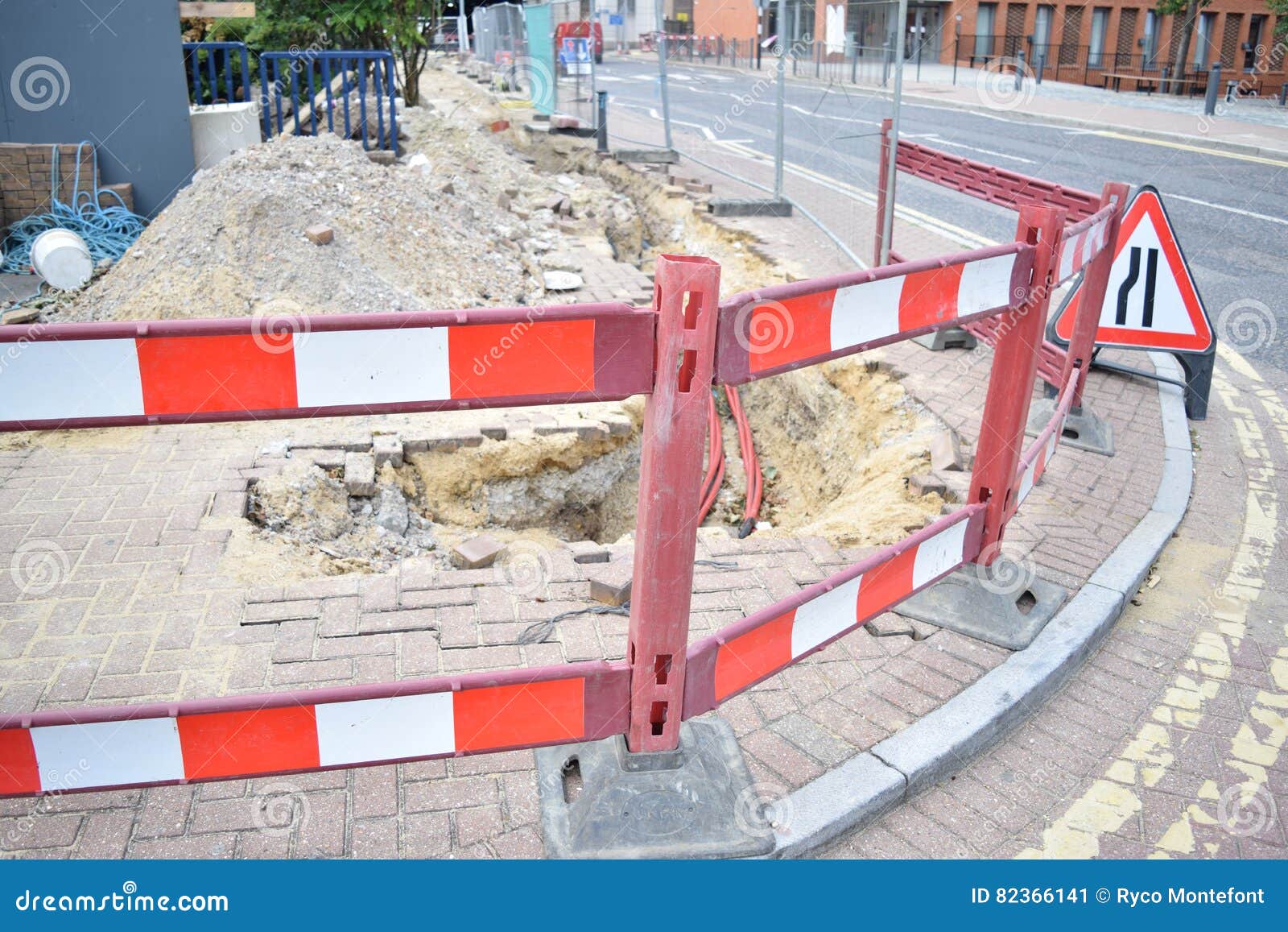 Construction on a Corner Turn Editorial Photo - Image of corner ...