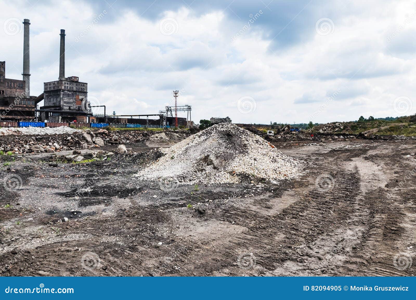 Rubble and Scrap after Demolition Stock Image - Image of iron, rubble ...