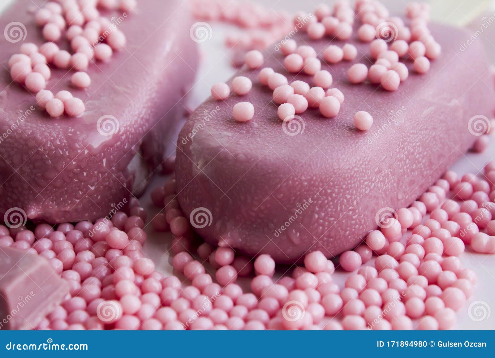 Ruby Chocolate Bar and Ice Cream on the White Porcelain Plate Stock ...