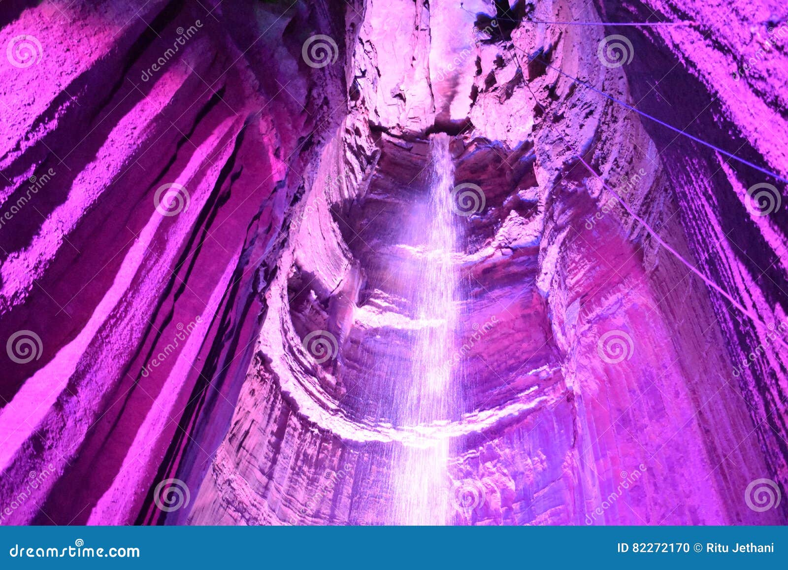 Ruby Falls in Chattanooga, Tennessee Editorial Image - Image of ...