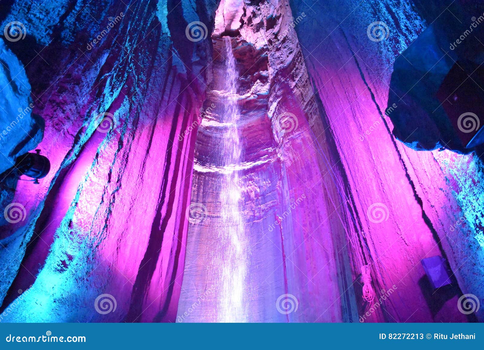 Ruby Falls in Chattanooga, Tennessee Editorial Stock Photo - Image of ...