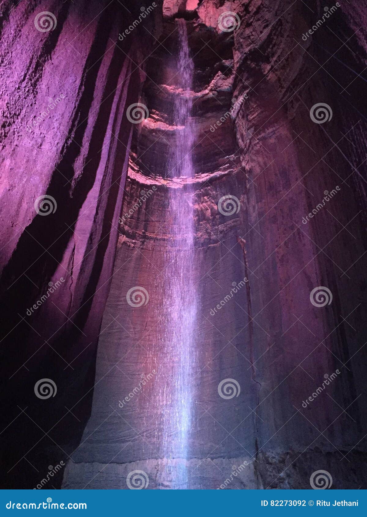 Ruby Falls in Chattanooga, Tennessee Editorial Photography - Image of ...