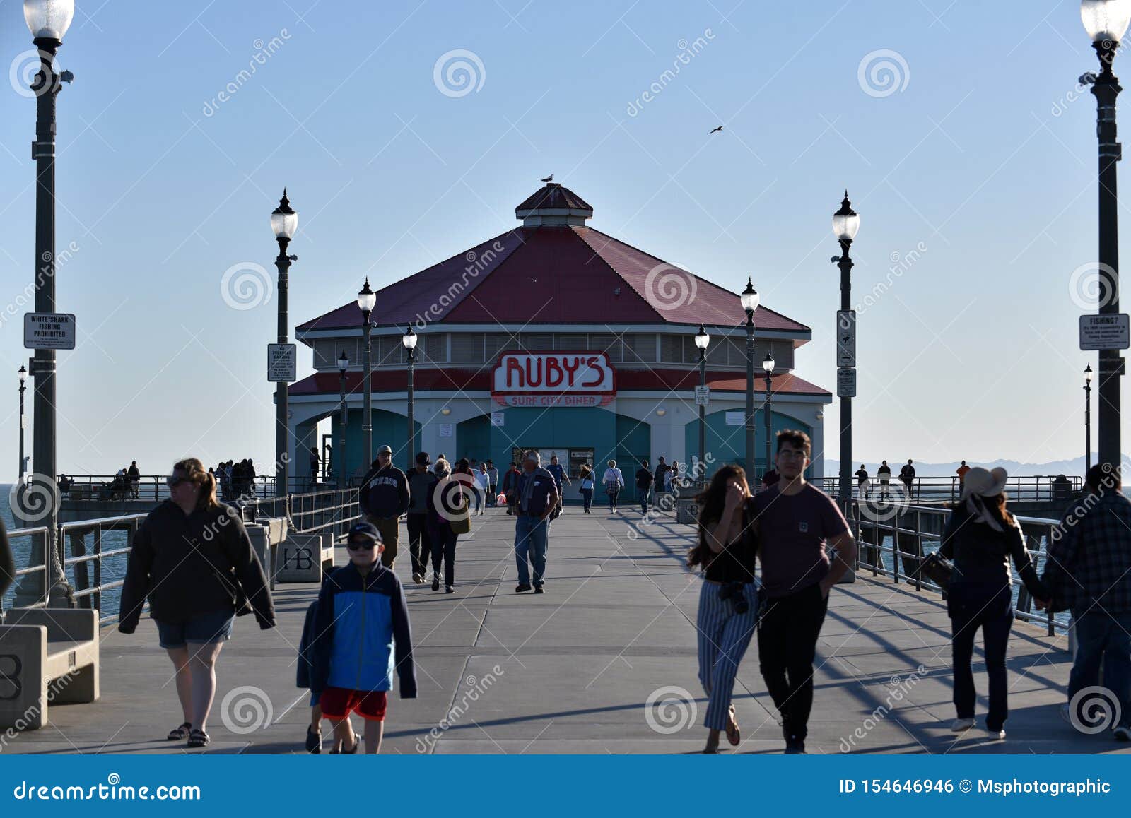 Ruby`s Diner Huntington Beach Editorial Photo - Image of cafe, county ...