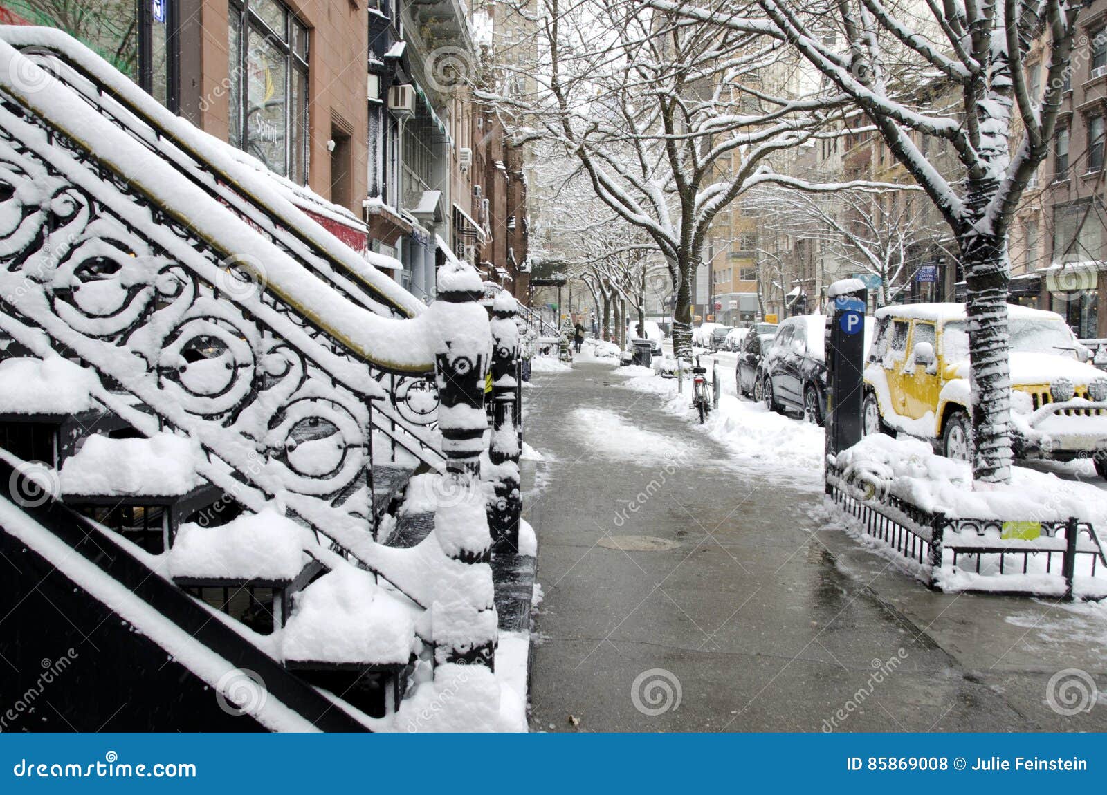 Rue de New York photo stock éditorial. Image du york - 85869008