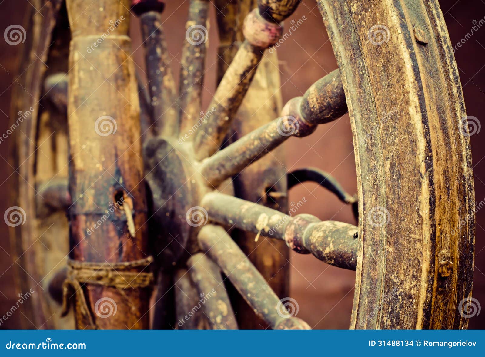 Rueca foto de archivo. Imagen de macro, viejo, antiguo - 31488134