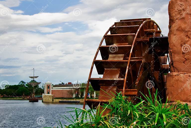 Rueda de agua imagen de archivo. Imagen de redondo, grande - 4883237