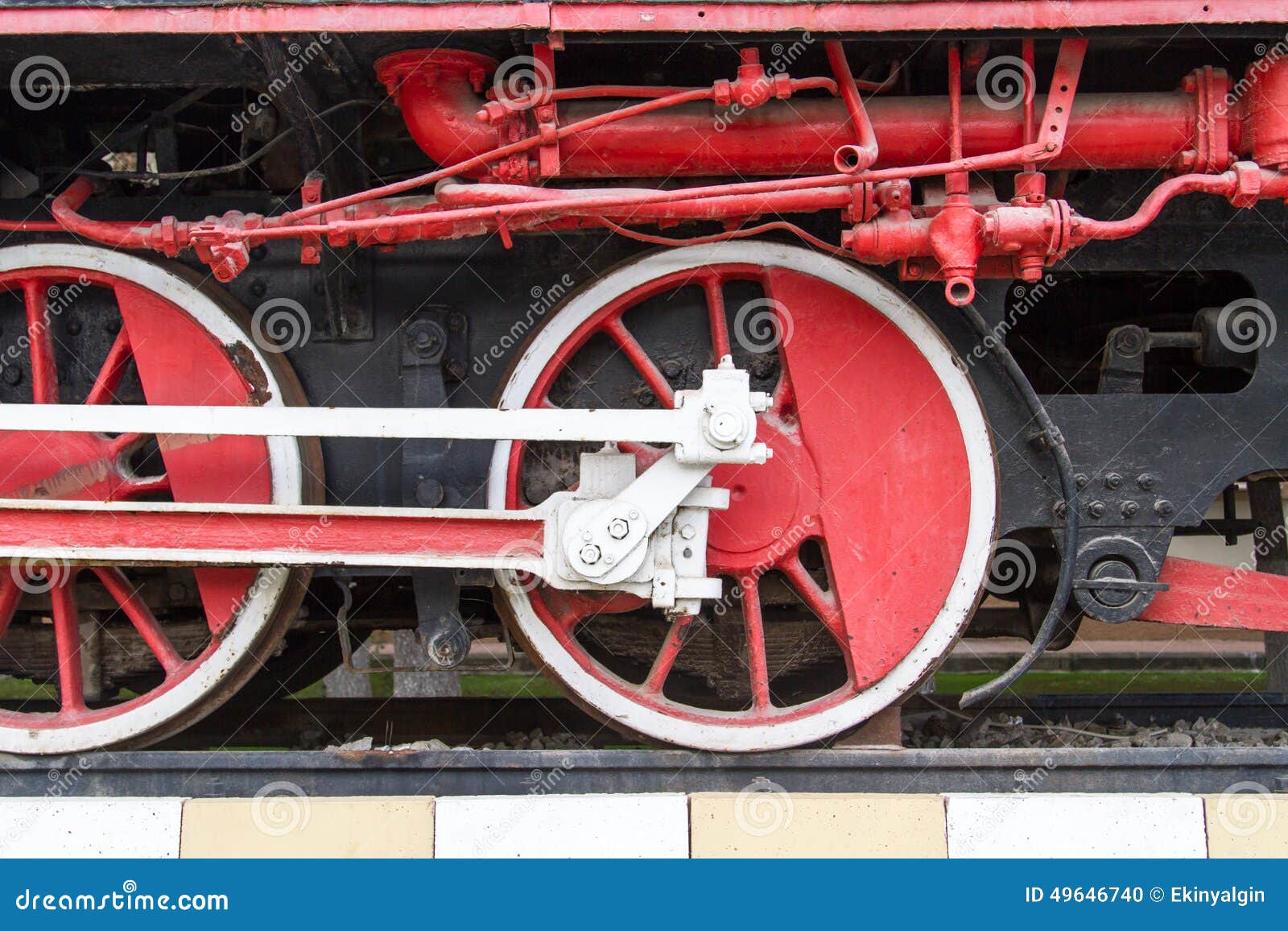Rueda Del Tren En Ferrocarril Foto de archivo - Imagen de locomotora ...