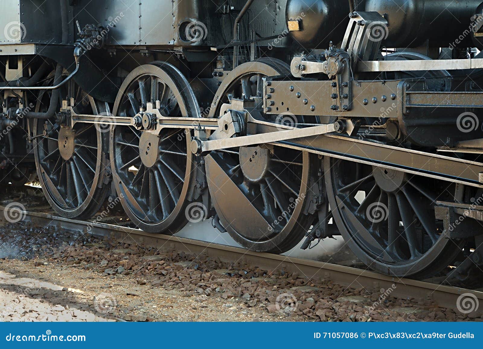 Ruedas De La Locomotora De Vapor Foto de archivo - Imagen de locomotora ...