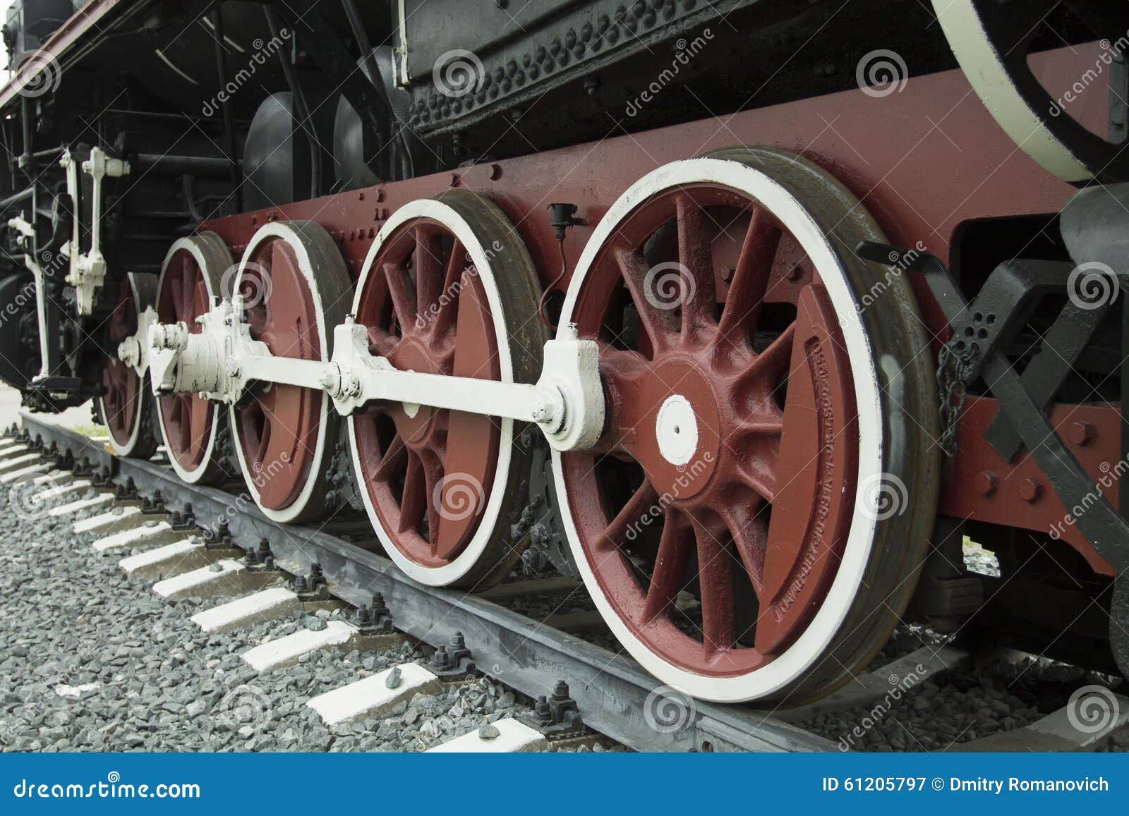 Ruedas del tren retro imagen de archivo. Imagen de soporte - 61205797