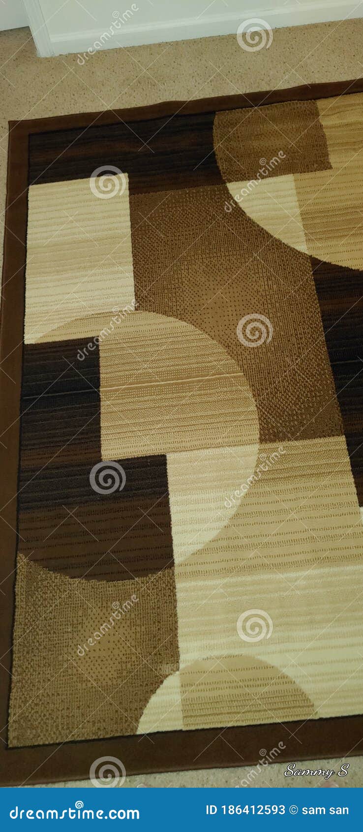 Rug Circle Rectangle Brown Angles Stock Image - Image of design ...