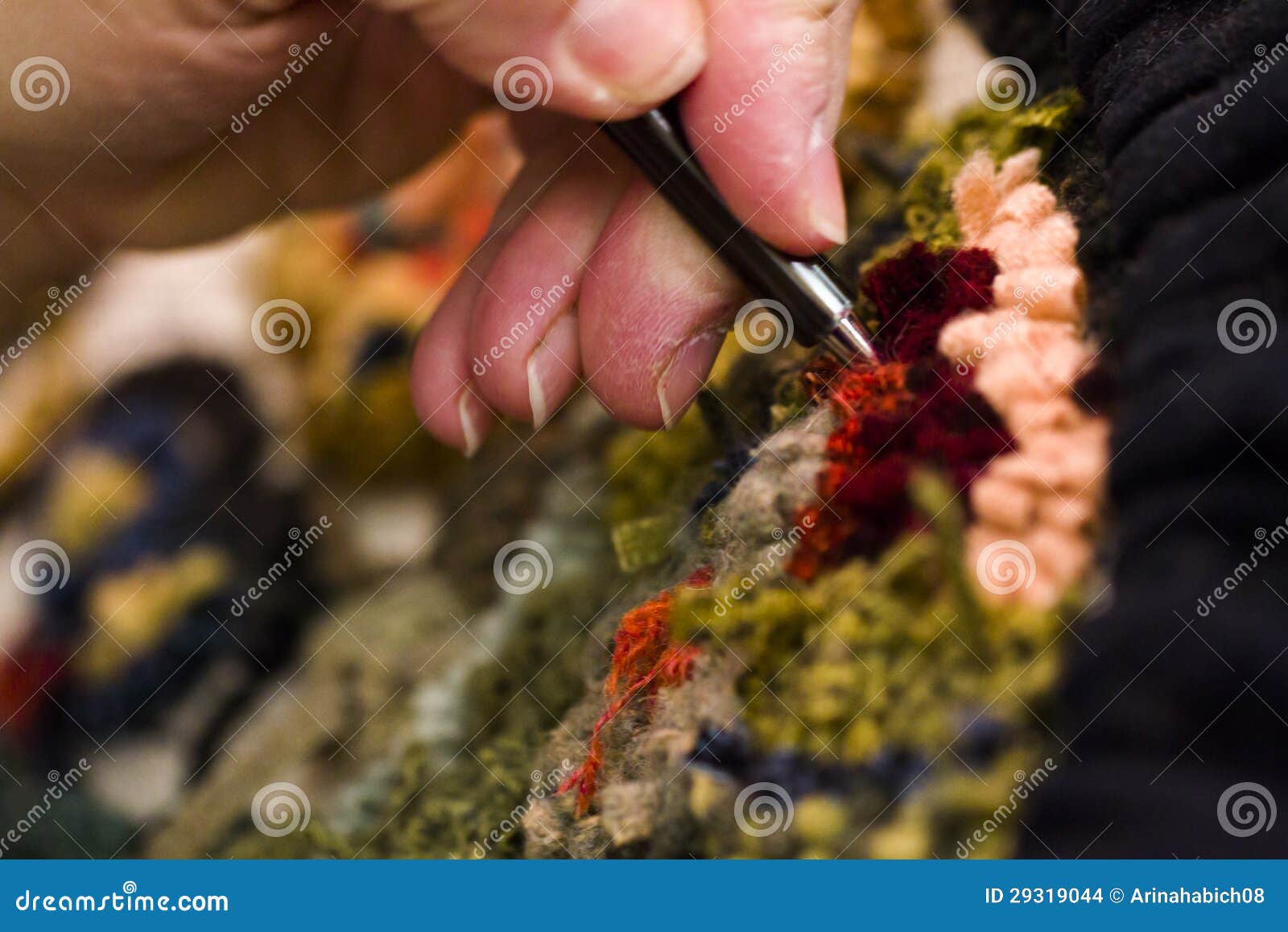 Rug hooking stock photo. Image of progress, type, textile - 29319044