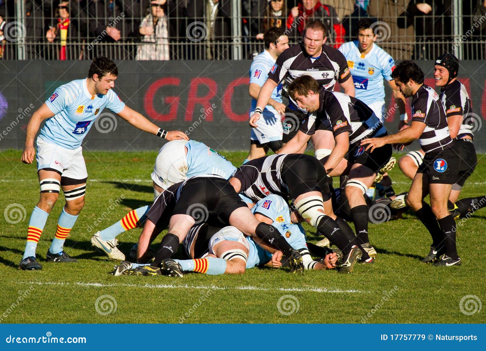 Rugby editorial stock image. Image of ruck, sports, perpignan - 17757779