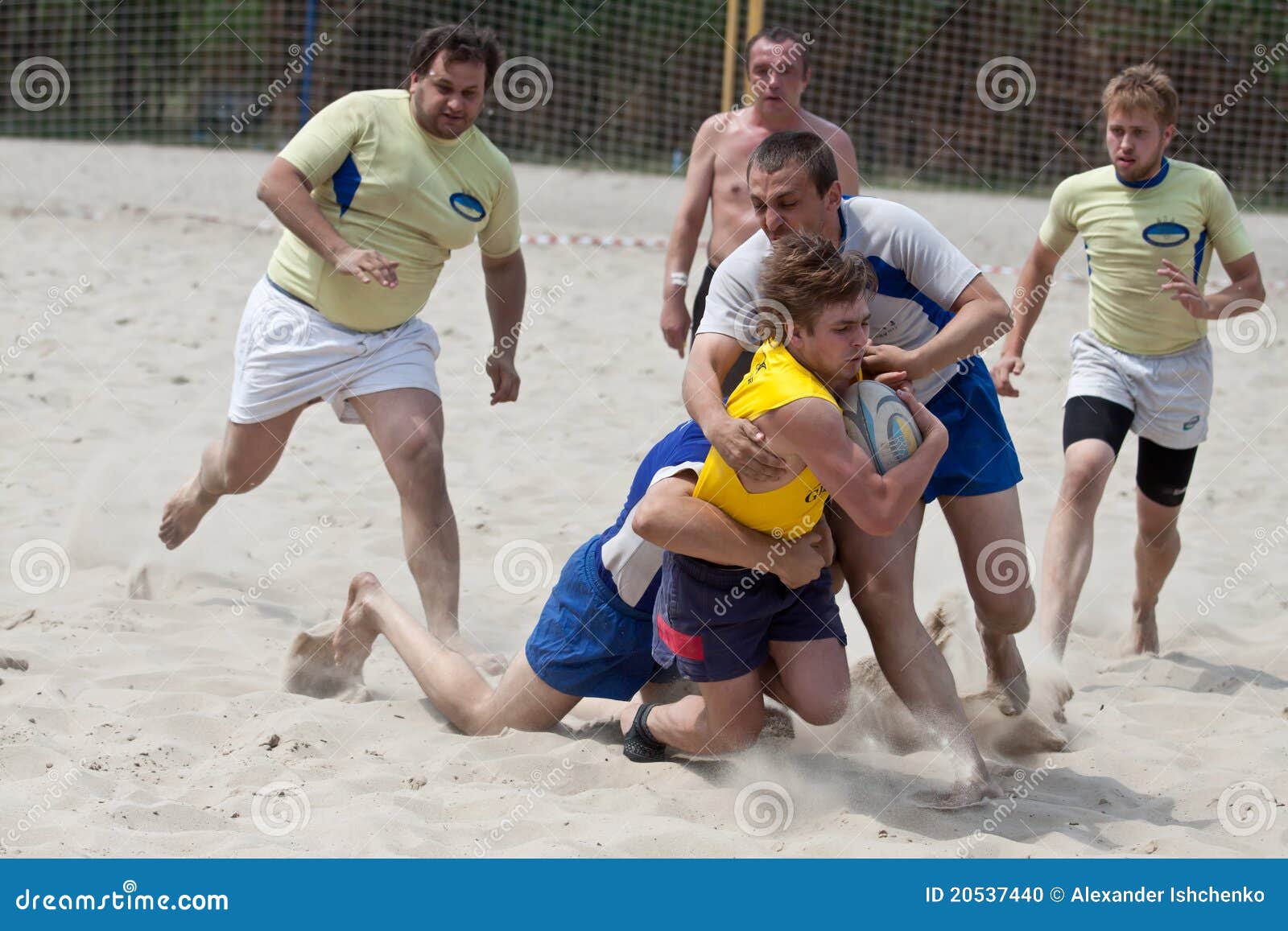 Rugby beach tournamet editorial image. Image of recreation - 20537440
