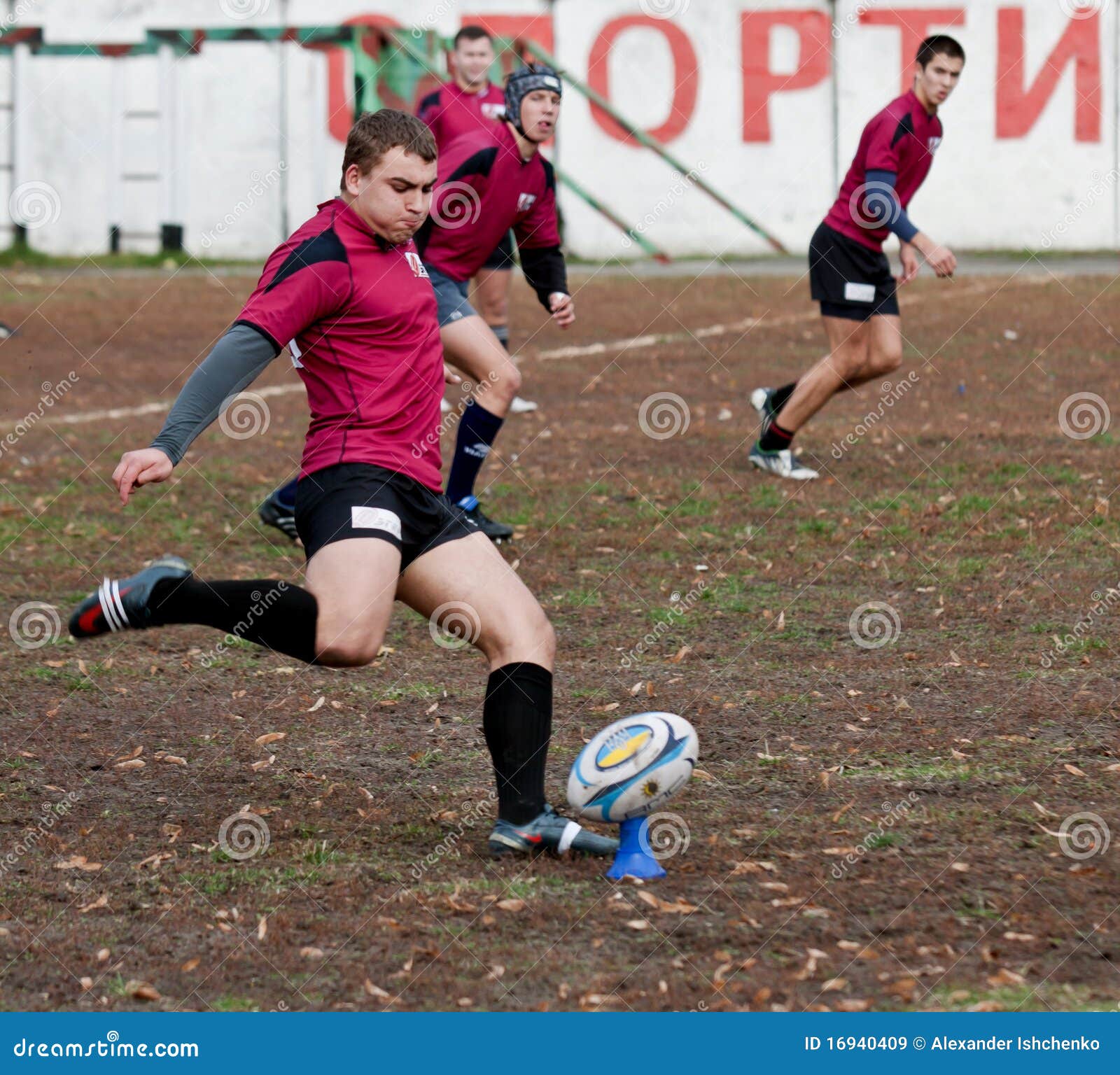 Rugby League Match. editorial stock image. Image of lineout - 16940409