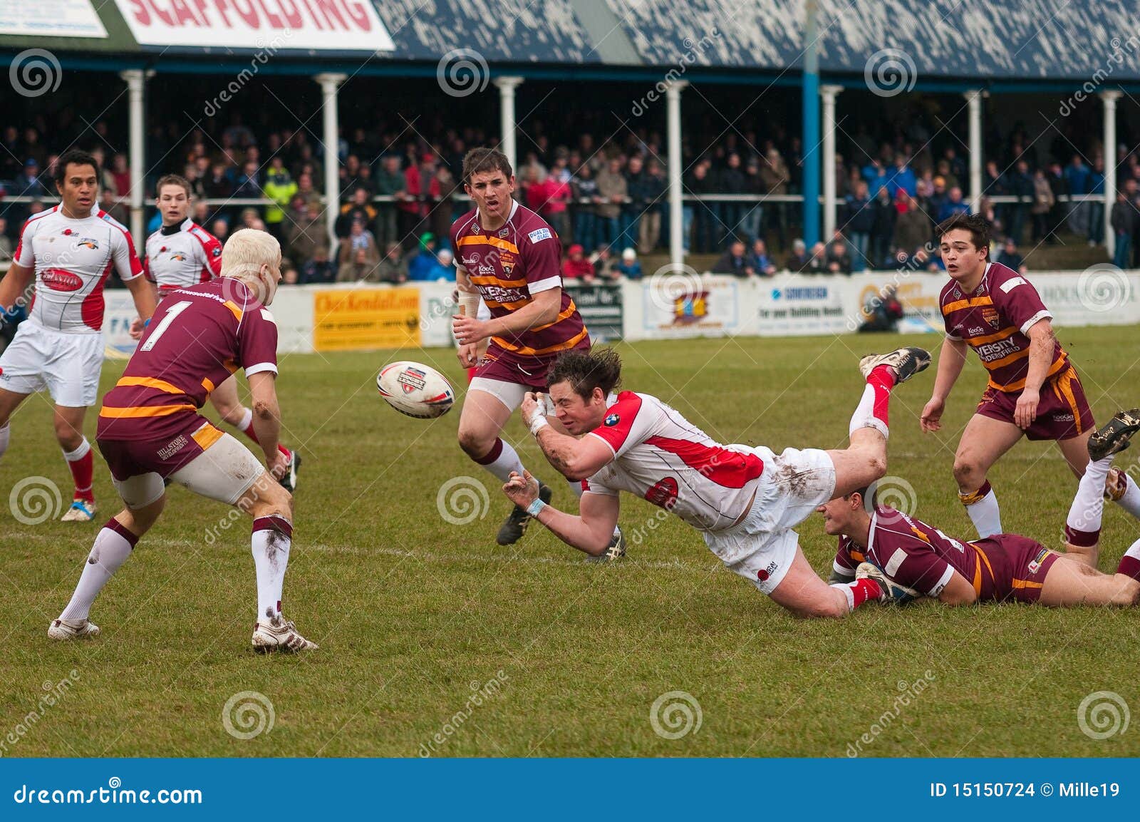 Rugby League pass editorial stock image. Image of rugby - 15150724