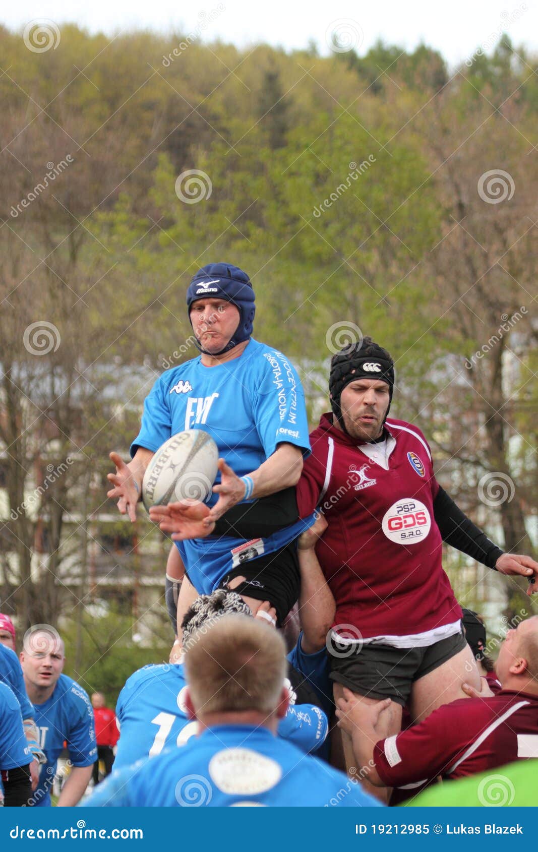 Rugby Line-out - Czech League Editorial Image - Image of line, ricany ...