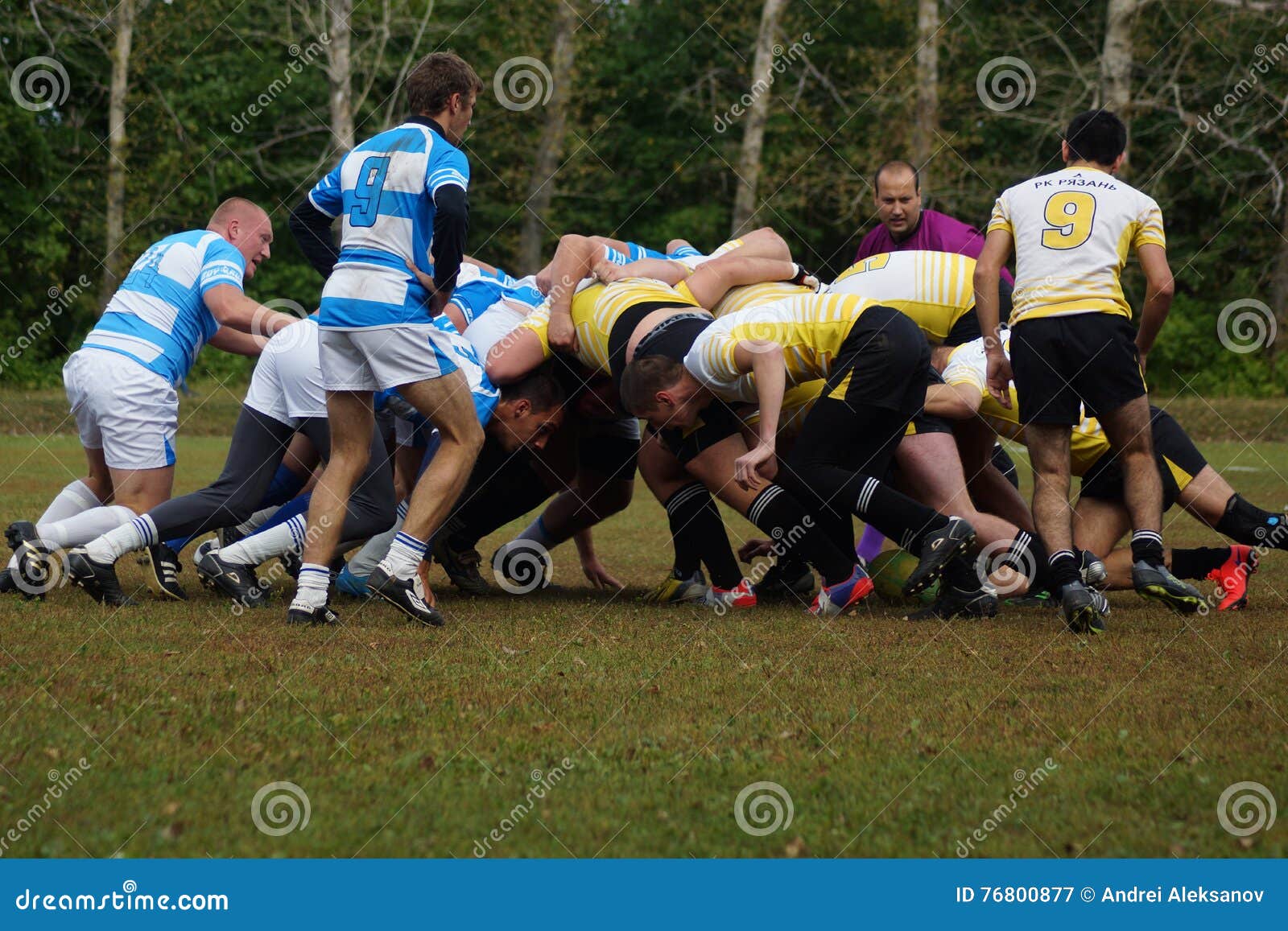 Rugby play editorial photography. Image of compete, fight - 76800877