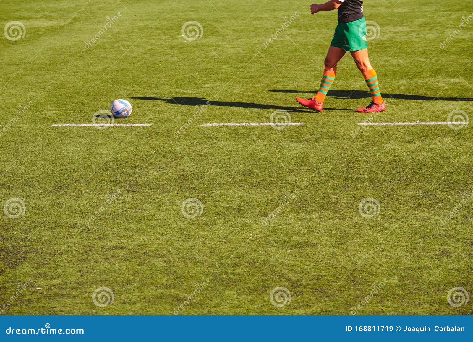 Rugby Player Collecting the Ball Editorial Stock Image - Image of ...