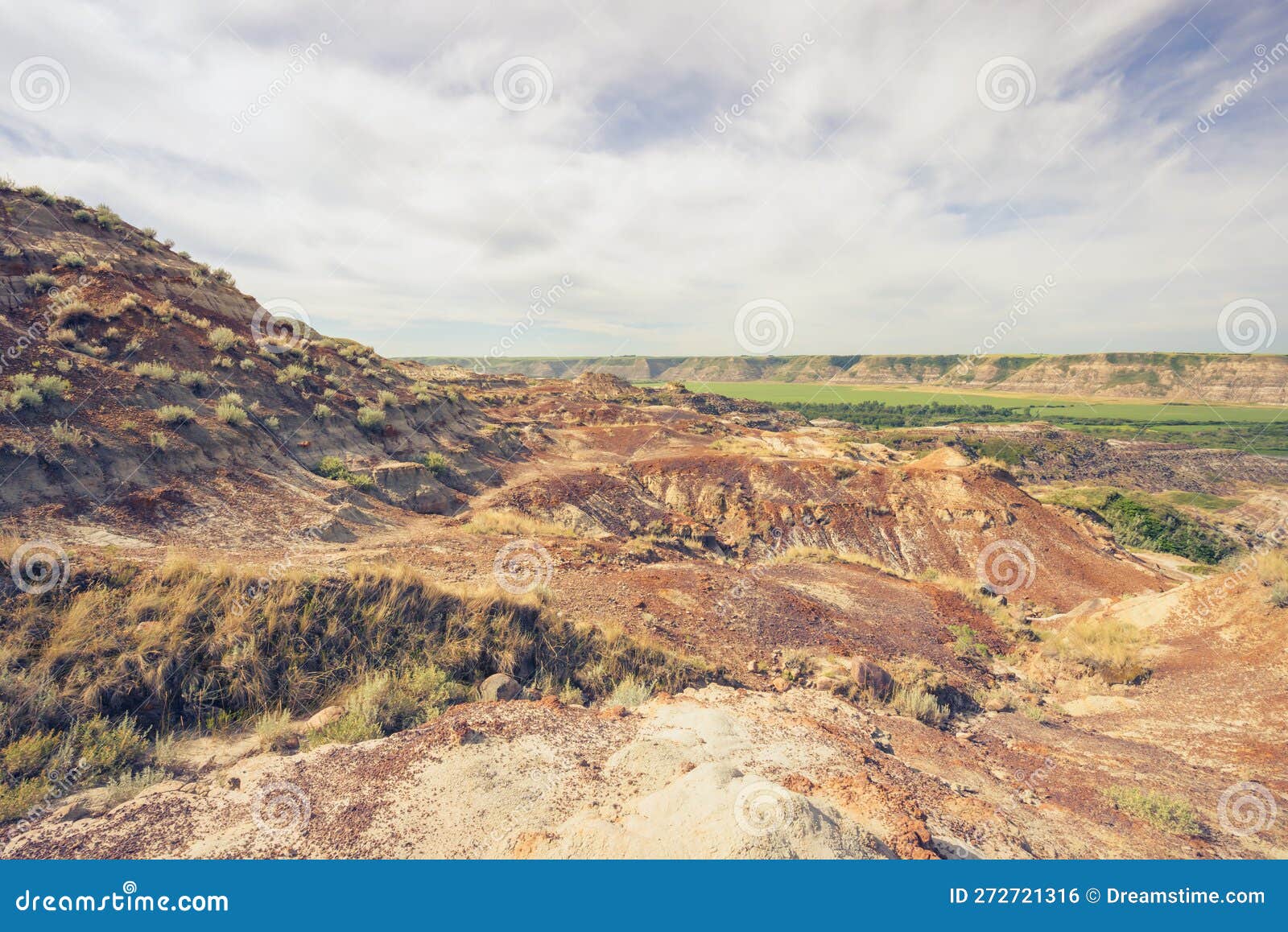 Rugged Terrain Landscape of the Badlands of Drumheller Stock Photo ...