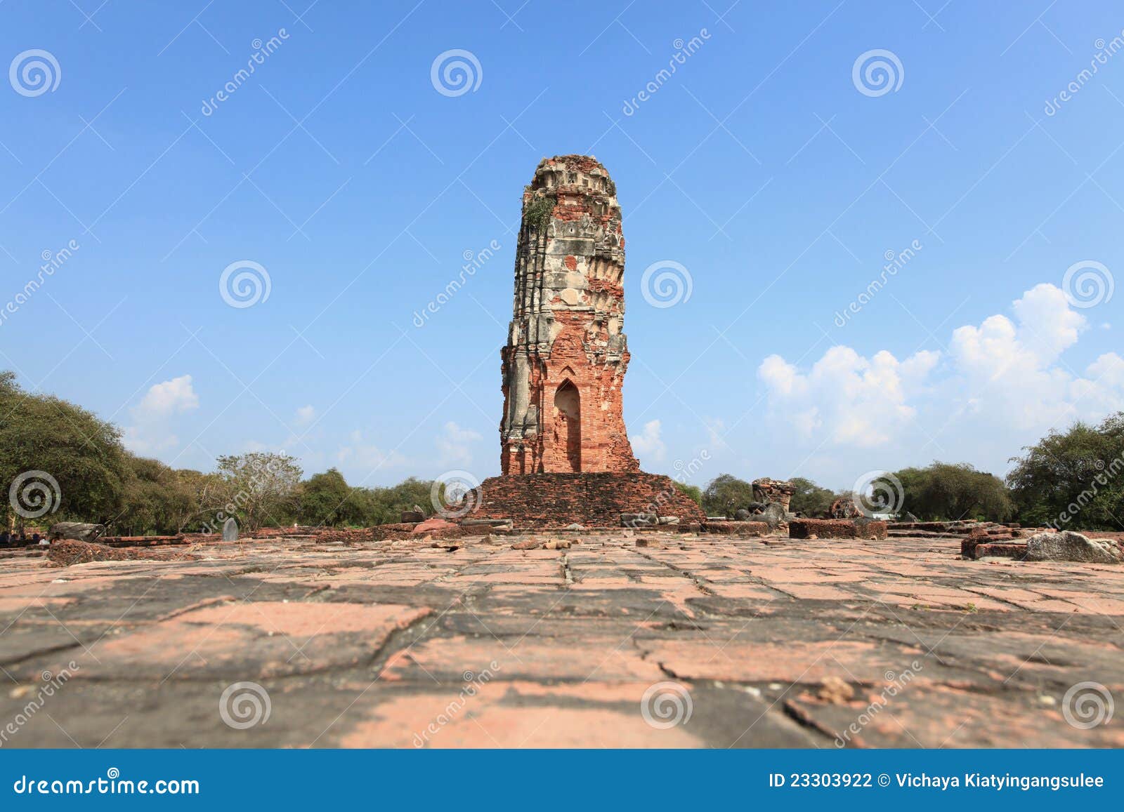 Ruin of Temple stock photo. Image of bayon, raider, face - 23303922