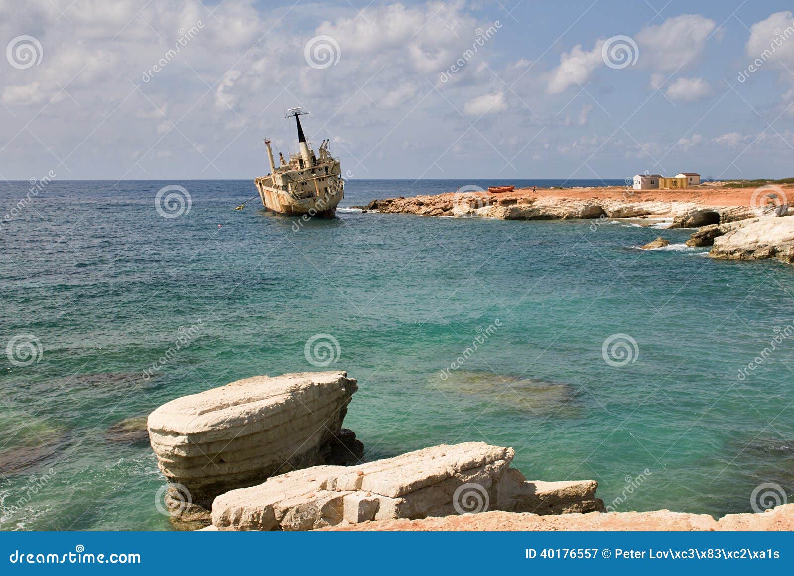 Ruina EDRO III De La Nave En Chipre Fotografía editorial - Imagen de ...