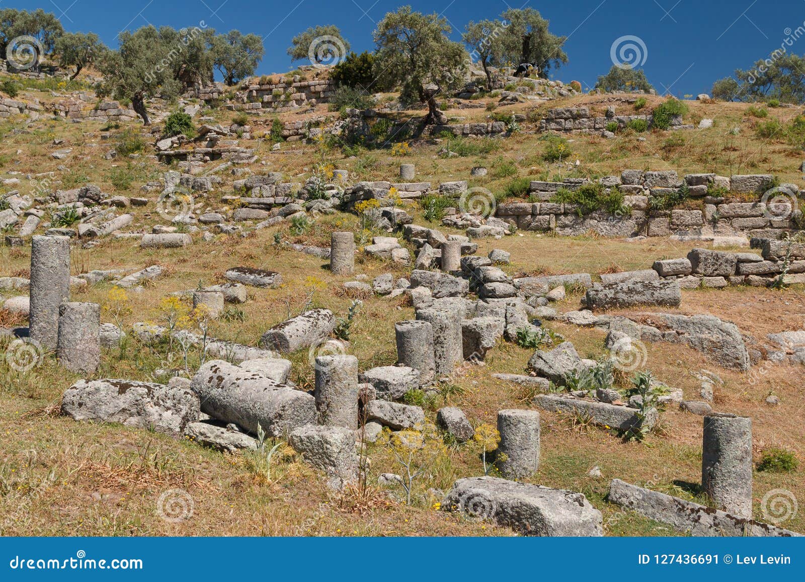 Ruinas De La Ciudad Antigua Alinda Imagen de archivo - Imagen de nadie ...