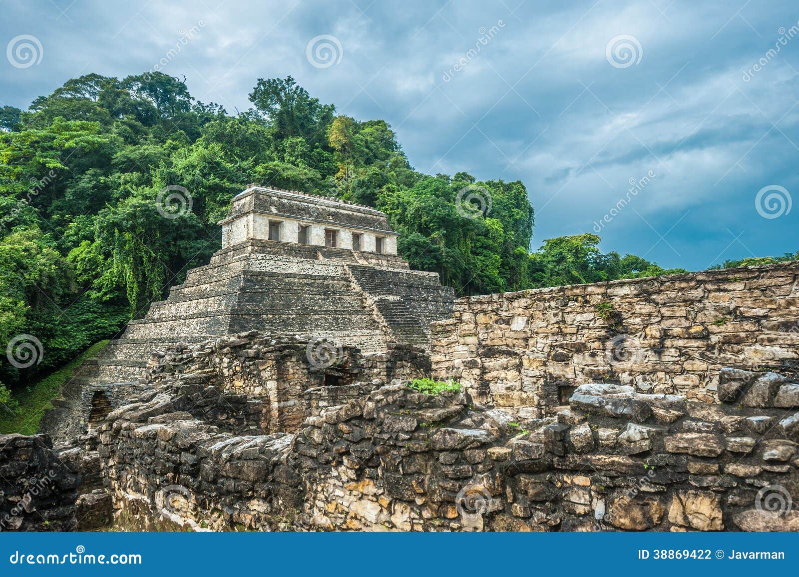Ruinas de Palenque, México foto de archivo. Imagen de estructura - 38869422