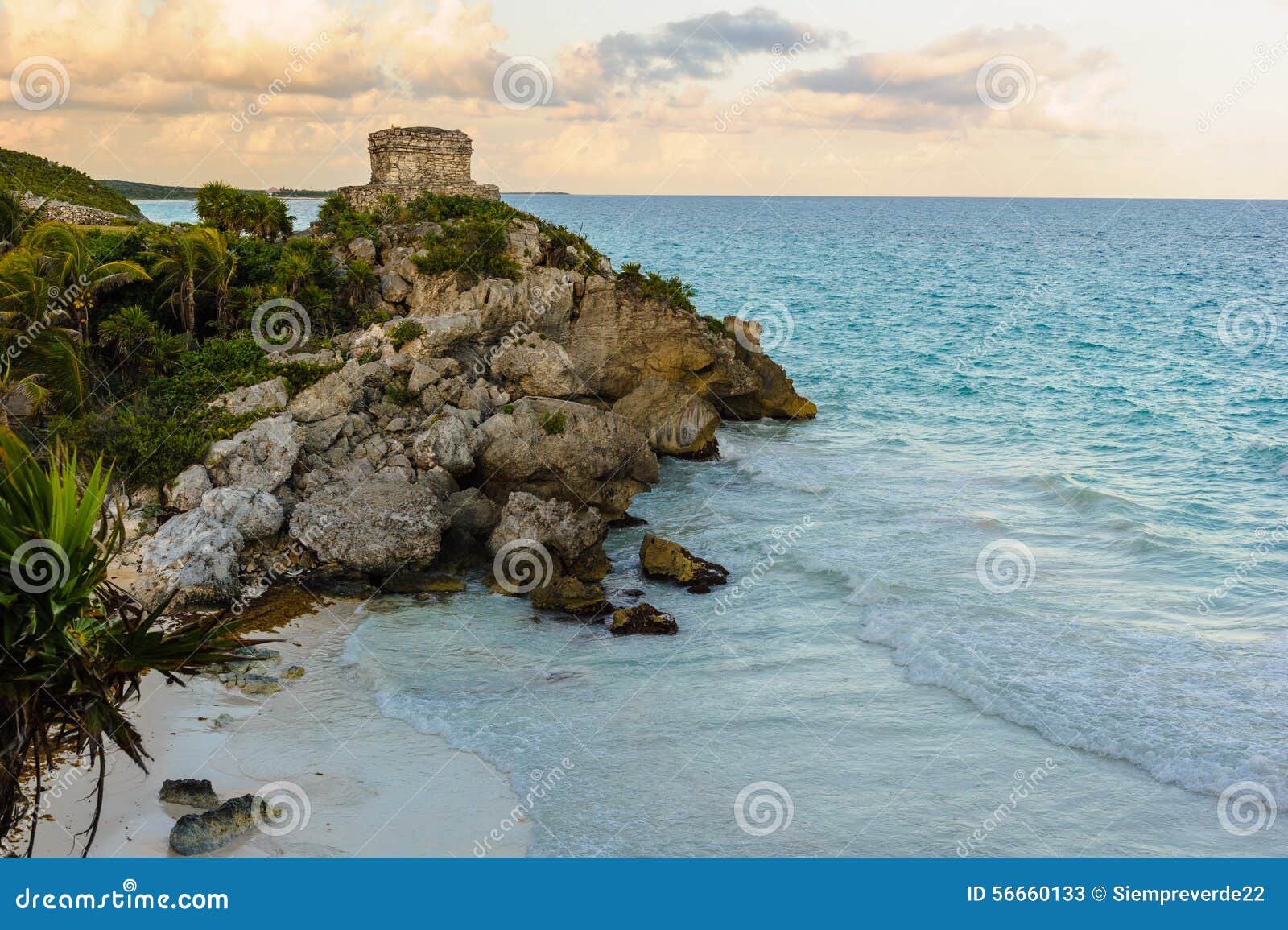 Ruinas de Tulum imagen de archivo. Imagen de descubrimiento - 56660133