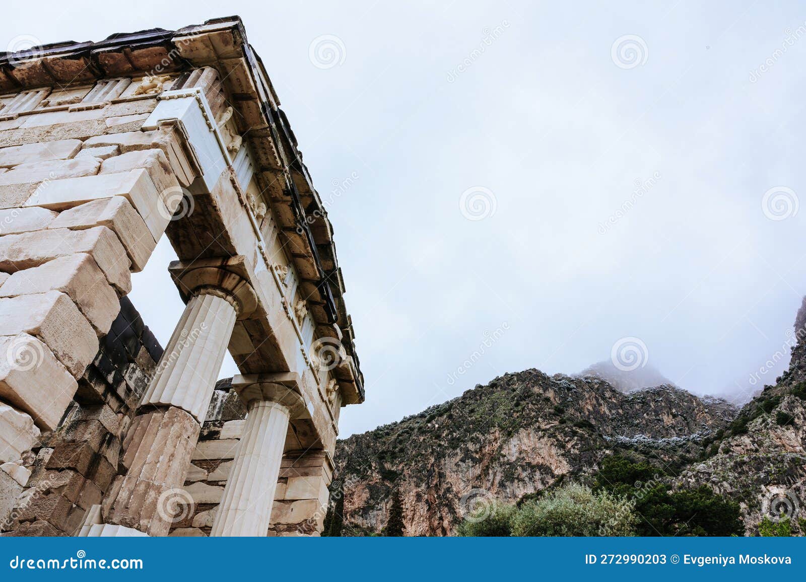 Ruinas De Un Antiguo Templo De Apollo En Delphi Oracle Greece Imagen de ...