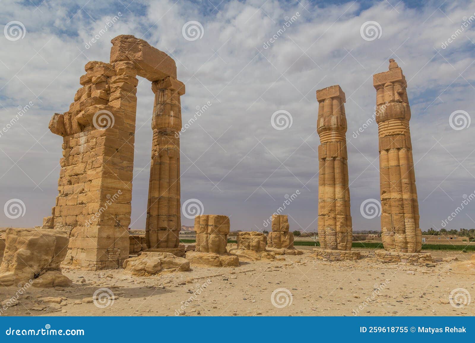 Ruinas Del Antiguo Templo Soleb Sud Imagen de archivo - Imagen de ...
