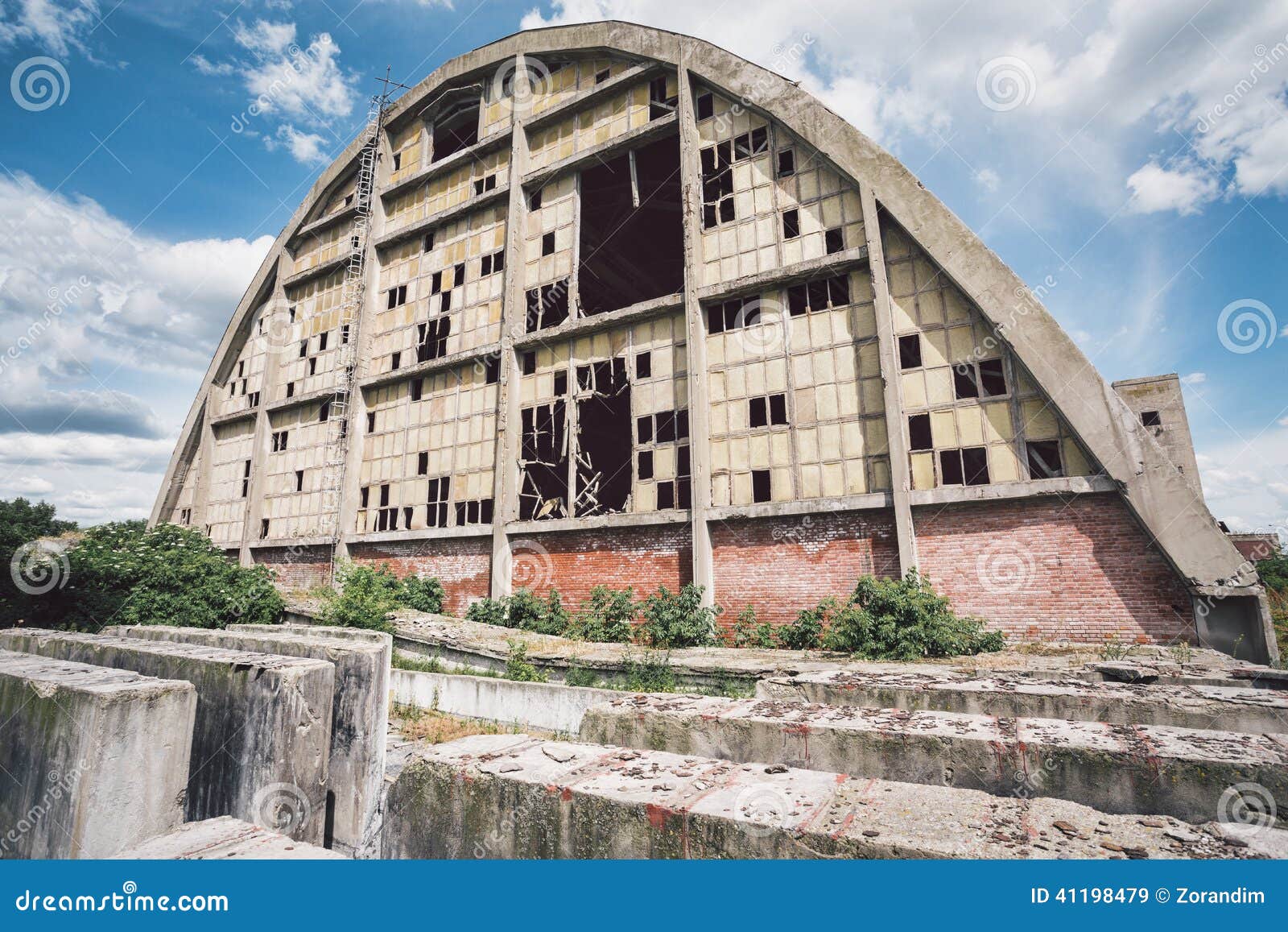 Ruined buildings stock image. Image of ruin, industrial - 41198479