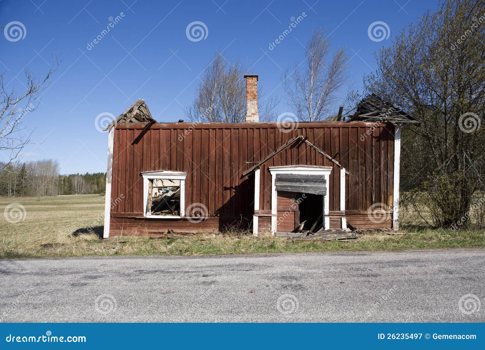Ruined Farmhouse stock image. Image of farmhouse, roof - 26235497