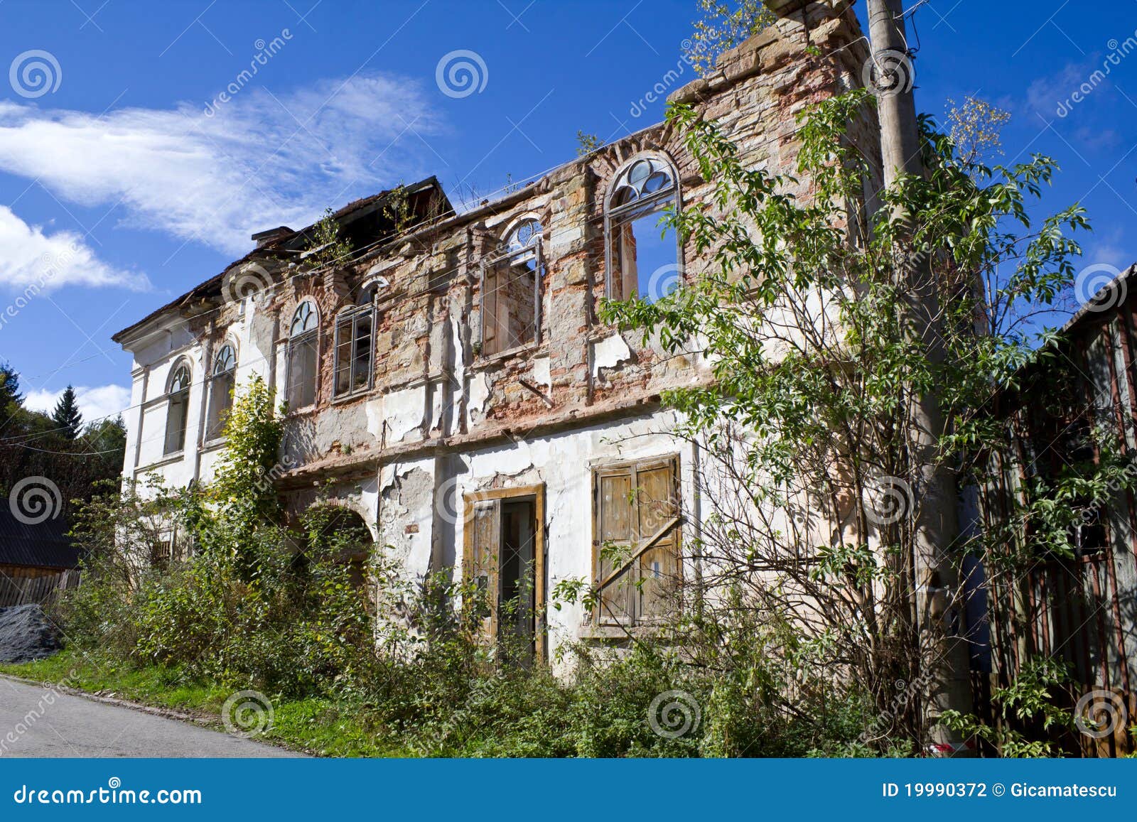 Ruined house stock photo. Image of ancient, buiding, environment - 19990372