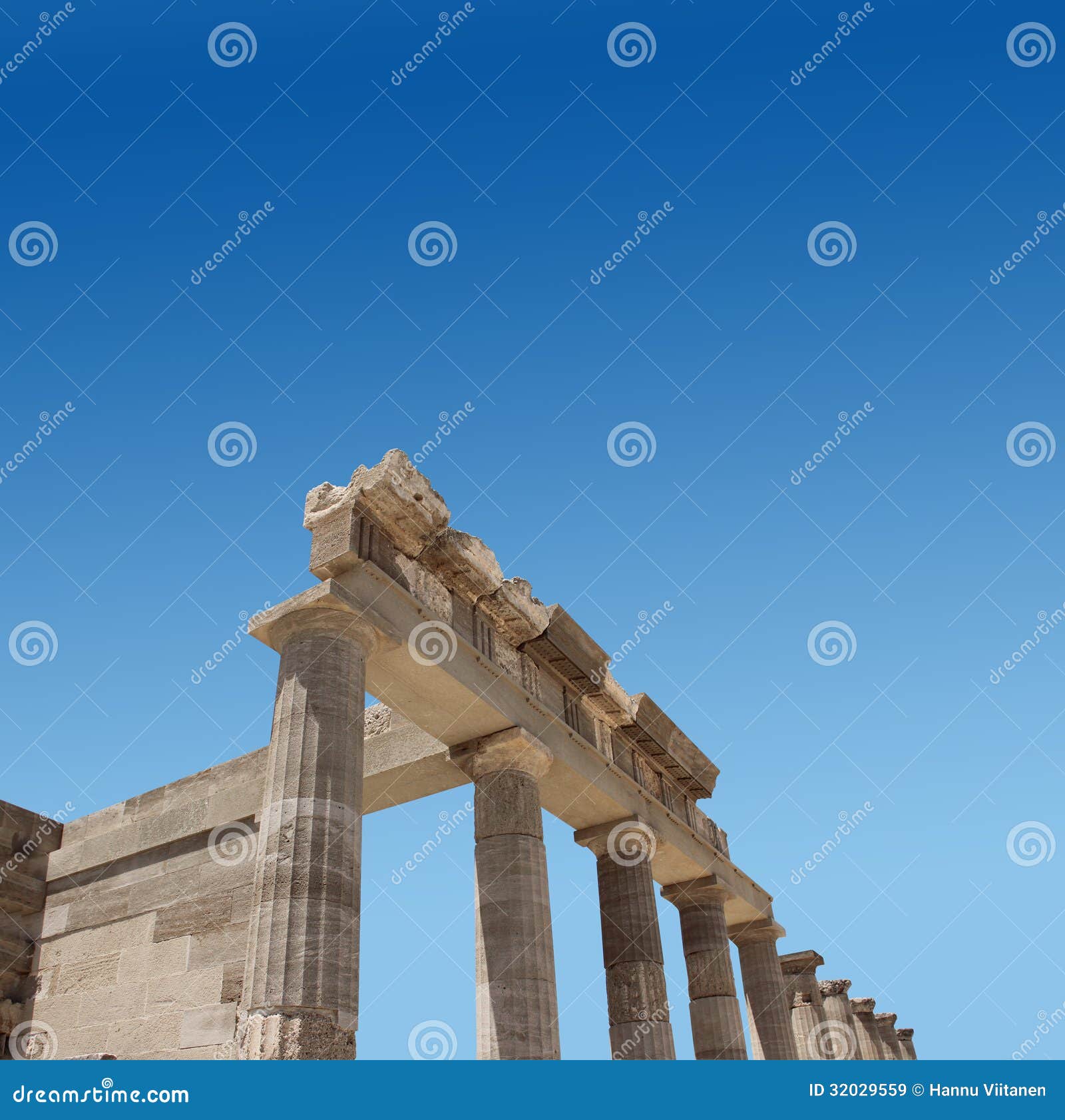 Ruines De Temple Du Grec Ancien Image stock - Image du antiquité, ruine ...