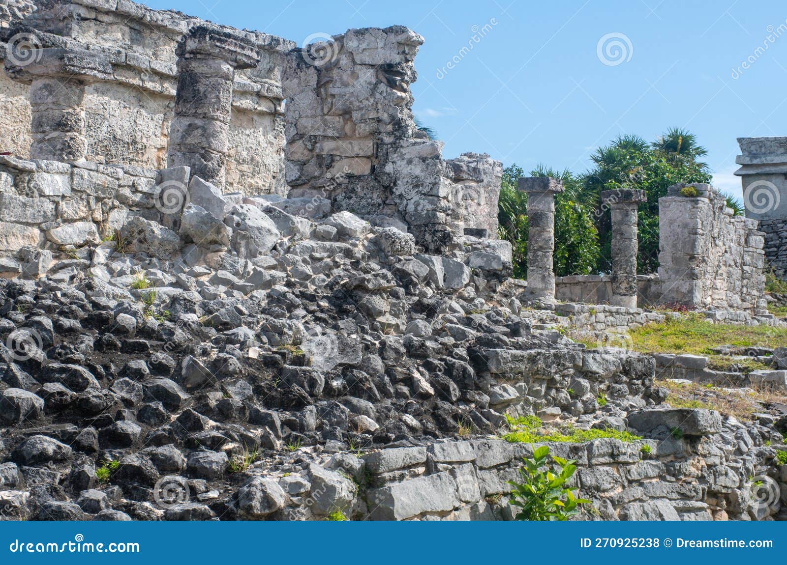Ruines Du Temple Maya Tulum Photo stock - Image du histoire, ruines ...
