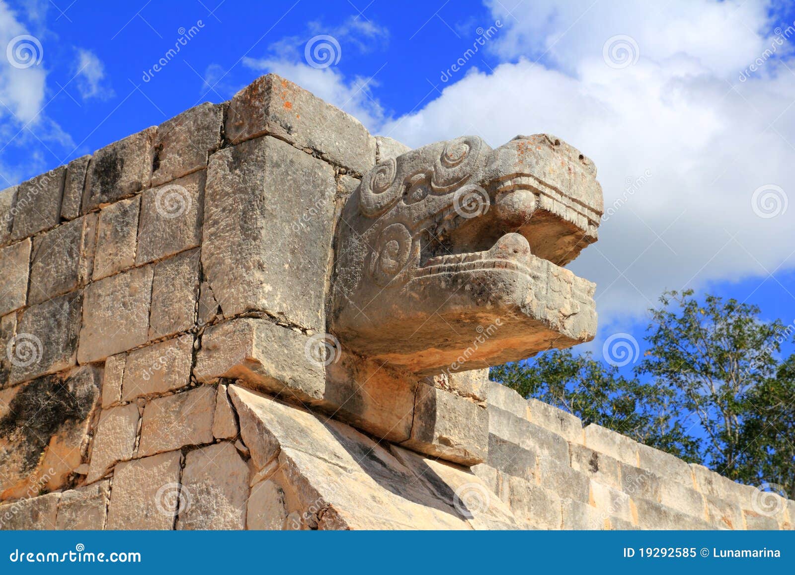Ruines Maya Mexique Yucatan De Serpent De Chichen Itza Image stock ...