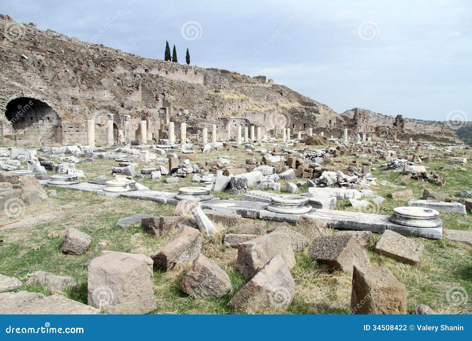 Ruins in agora stock photo. Image of acropolis, bergama - 34508422