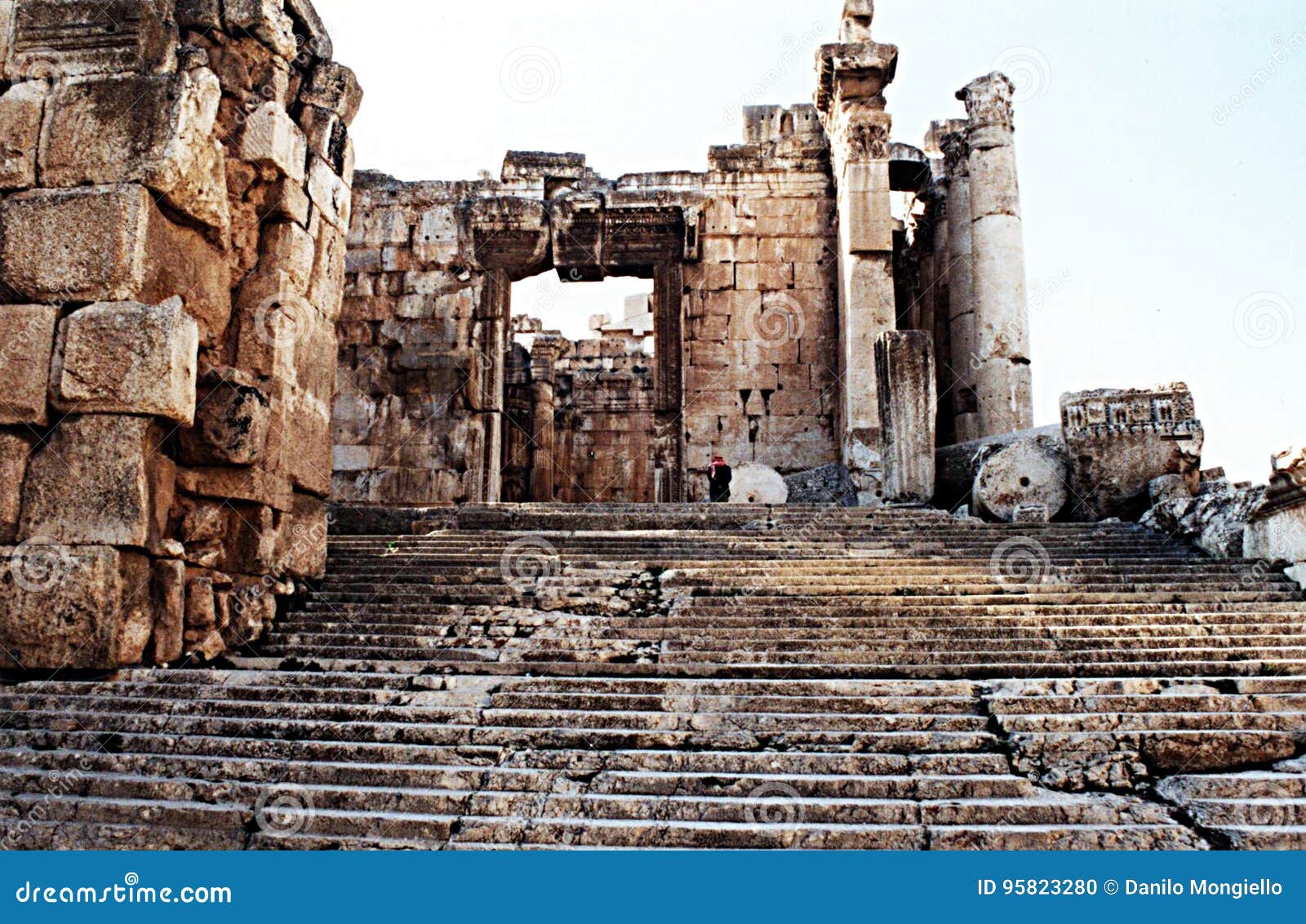 Bacchus temple editorial image. Image of religion, baalbeck - 95823280