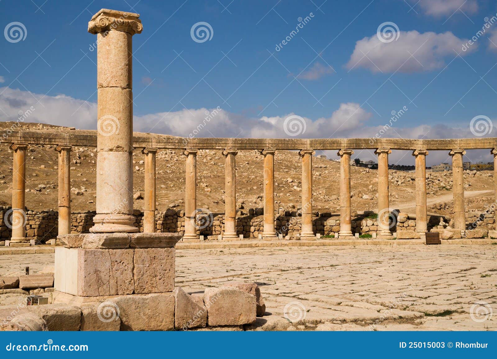 The Ruins of Ancient Jerash Stock Image - Image of tourism ...