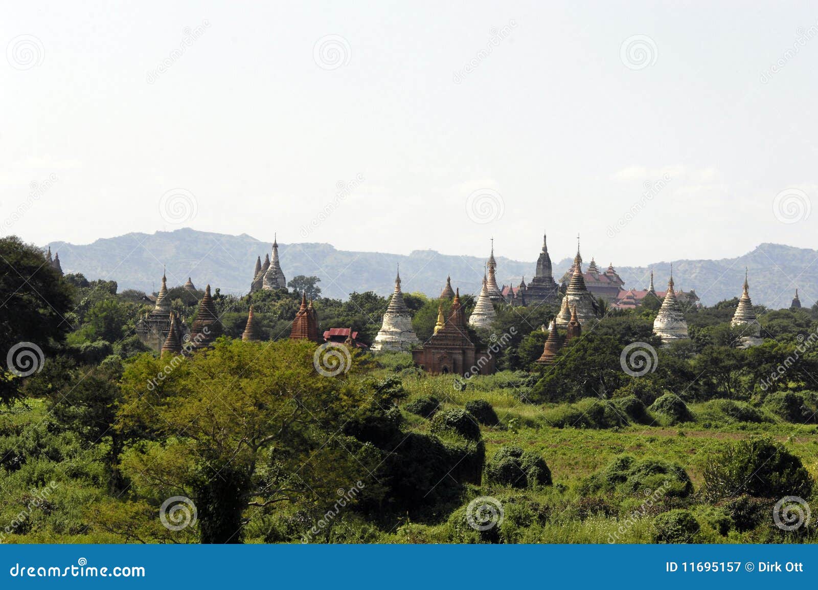 The Ruins of Bagan ( Pagan ) Stock Image - Image of pagoda, valley ...
