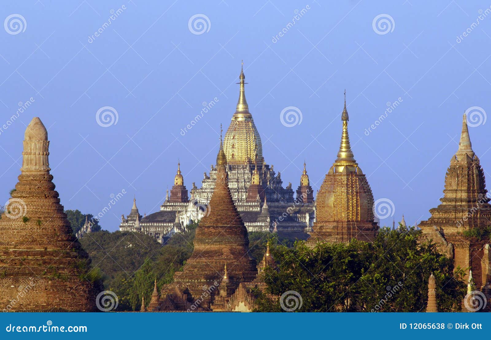 The Ruins of Bagan ( Pagan ) Stock Photo - Image of gold, burma: 12065638